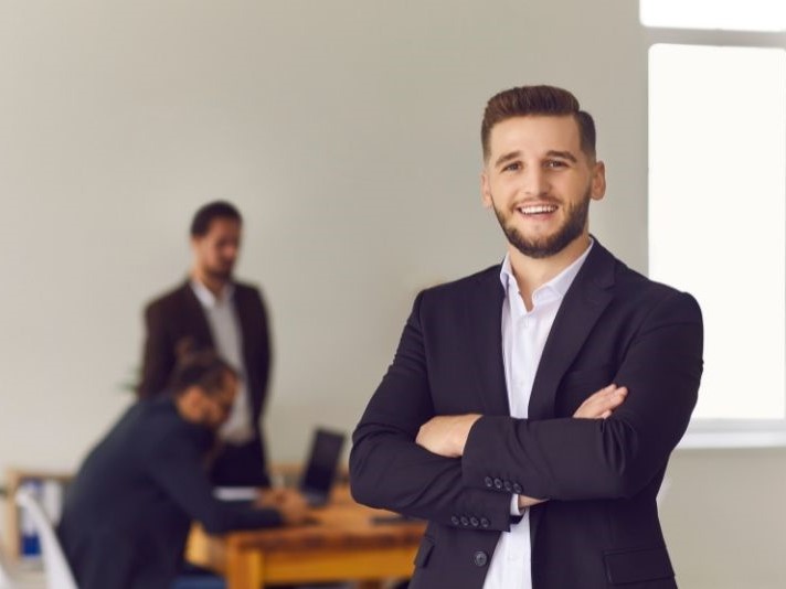 ¿Qué Hace Un Gerente De Ventas? 7 Funciones Clave Para Aumentar Las Ventas - Manuel Ujueta ...